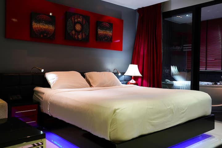 Absolute Bangla Suites Condo - 빠똥
