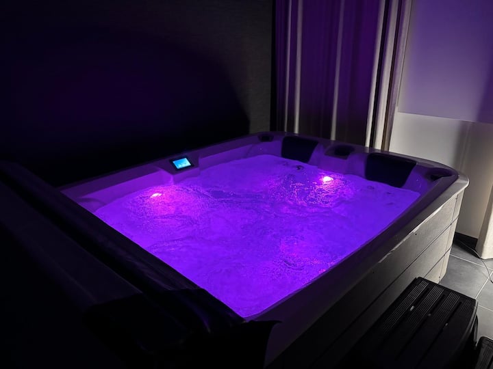 The Loft Avec Jacuzzi Privatif - Waremme