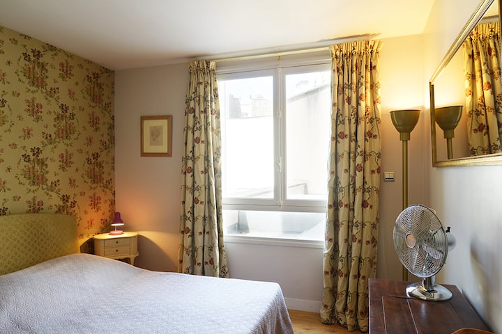 Chambre Charmante Dans Grd Appart. Quartier Animé - 파리