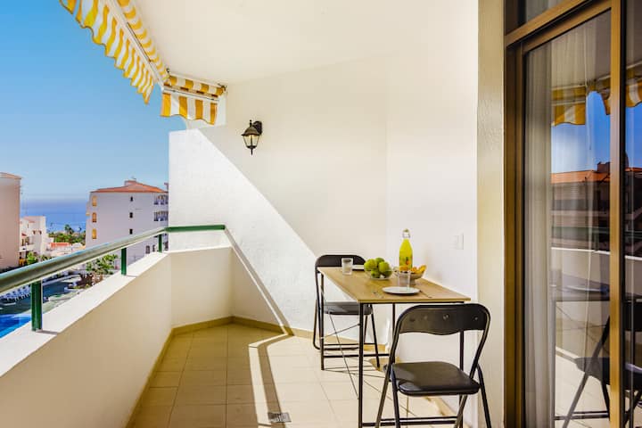 Summerland Nice Pool. Los Cristianos - Arona