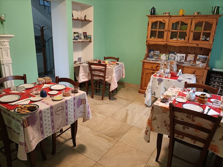 Bed & Breakfast Con Colazione A Maggiora - Borgomanero