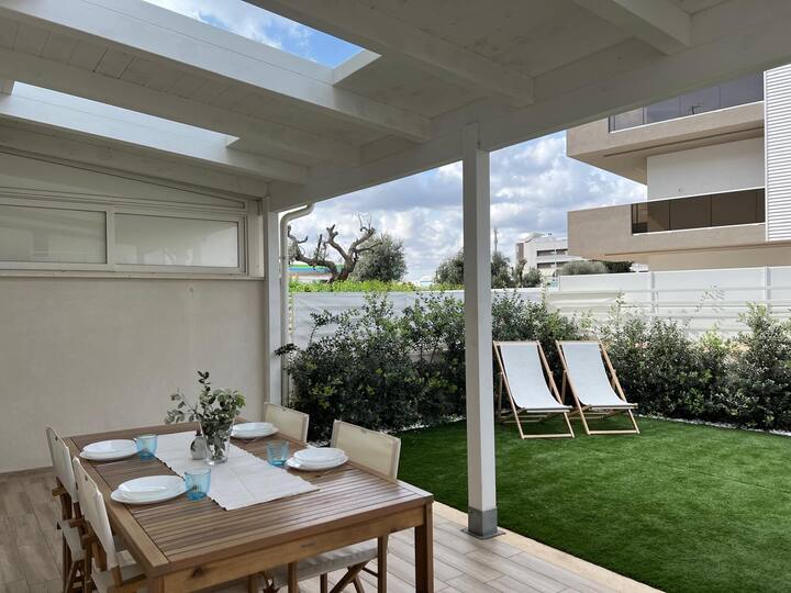 Casina In Monopoli - Monopoli