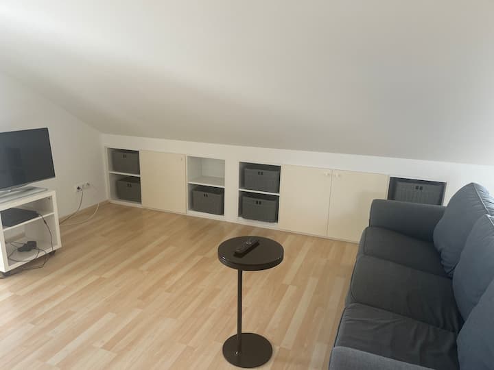 Sehr Helle, Großzügige Wohnung - Würzburg