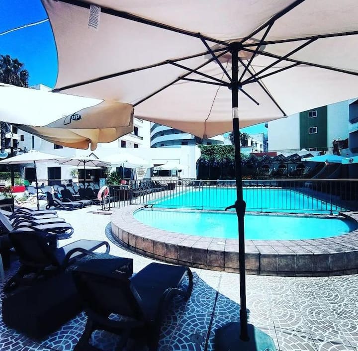 Poolside Studio Apartment - Malta