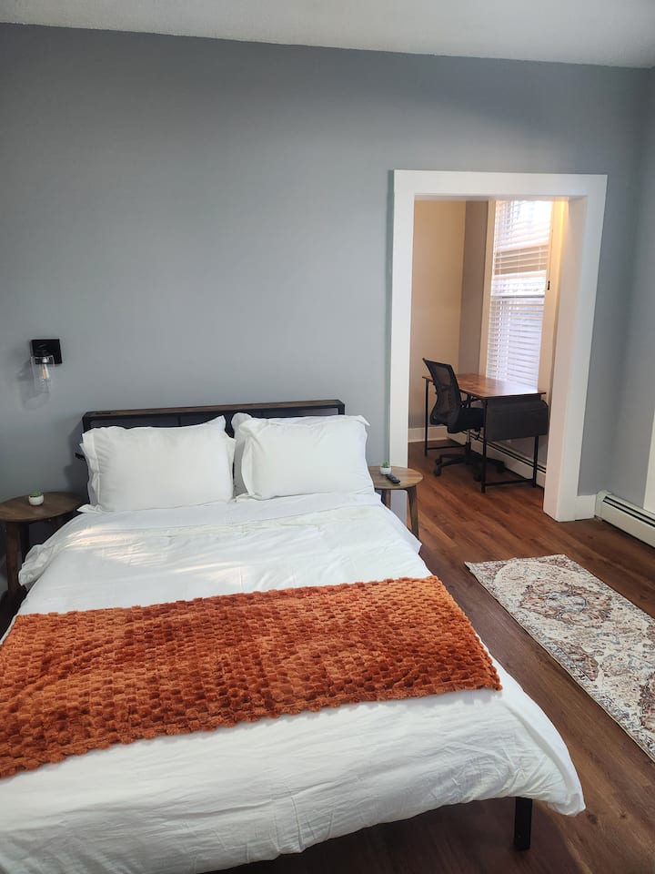 Updated Room Near Yale 2a - Connecticut