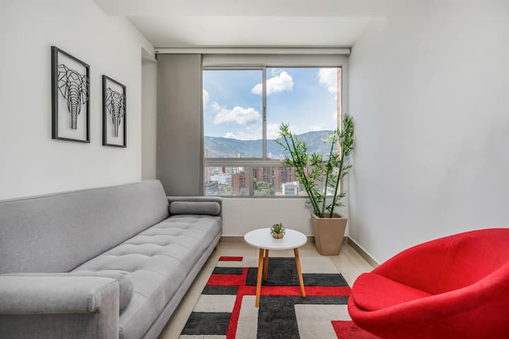 Unique Location Near Metro Station Apartment 1502a - Medellín
