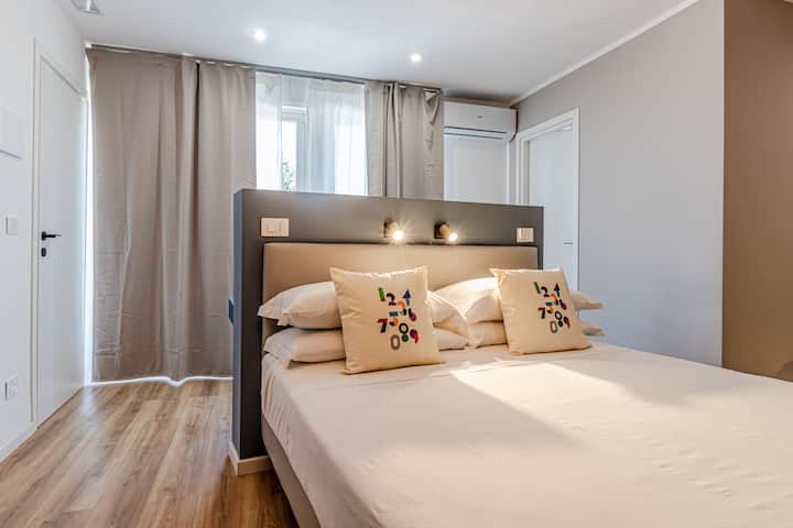 [Latina] Dammi Il Cinque - Double Room - Latina
