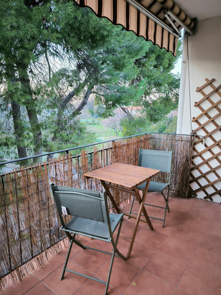 Appartement-arceaux- 67m2-parking-terrasse - Montpellier