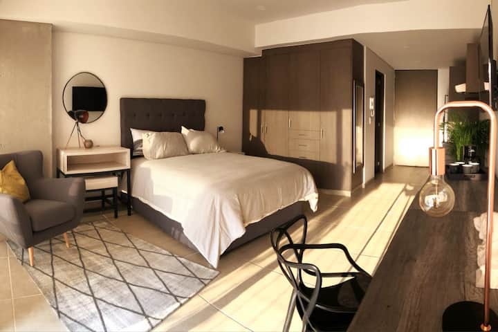 Departamento-estudio Con Balcón - León