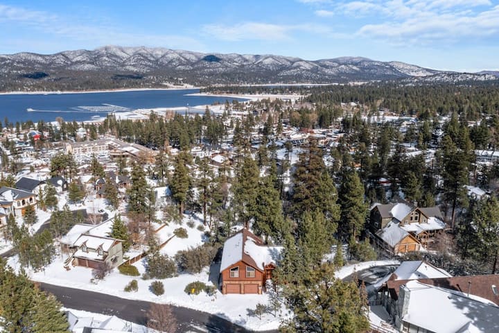 6 Bdrm Walk To Village. Lake Views, Movie Theater - Big Bear Lake, CA