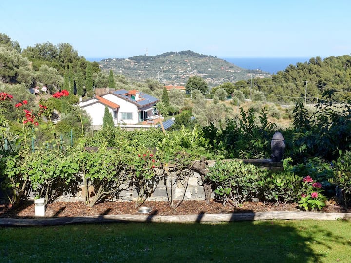Casetta Con Giardino, Idromassaggio,vista Mare! - Imperia