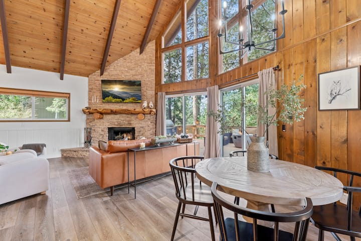 Cozy Owl Lodge+ Central A/c & Heat + Spa-tub & Bbq - Lake Arrowhead, CA