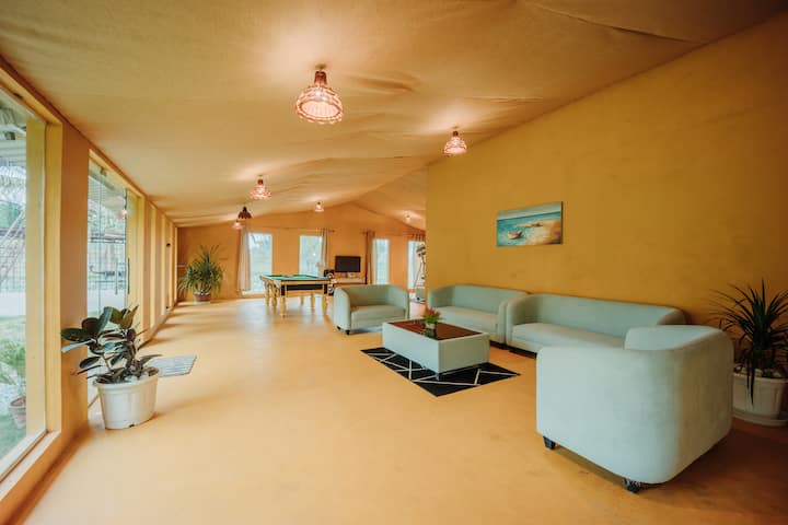 Yellow Sapphire By Royal Grand - Nandi Hills