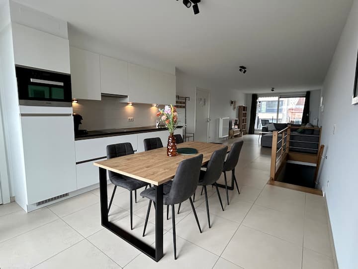 Maresol- Moderne, Lichtrijke Duplex - Ostende