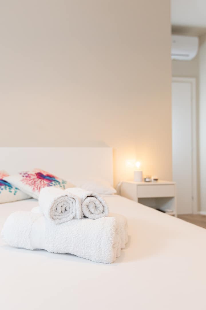 Dreams Apartment 201 {Free Parking / M1 Station} - Milan