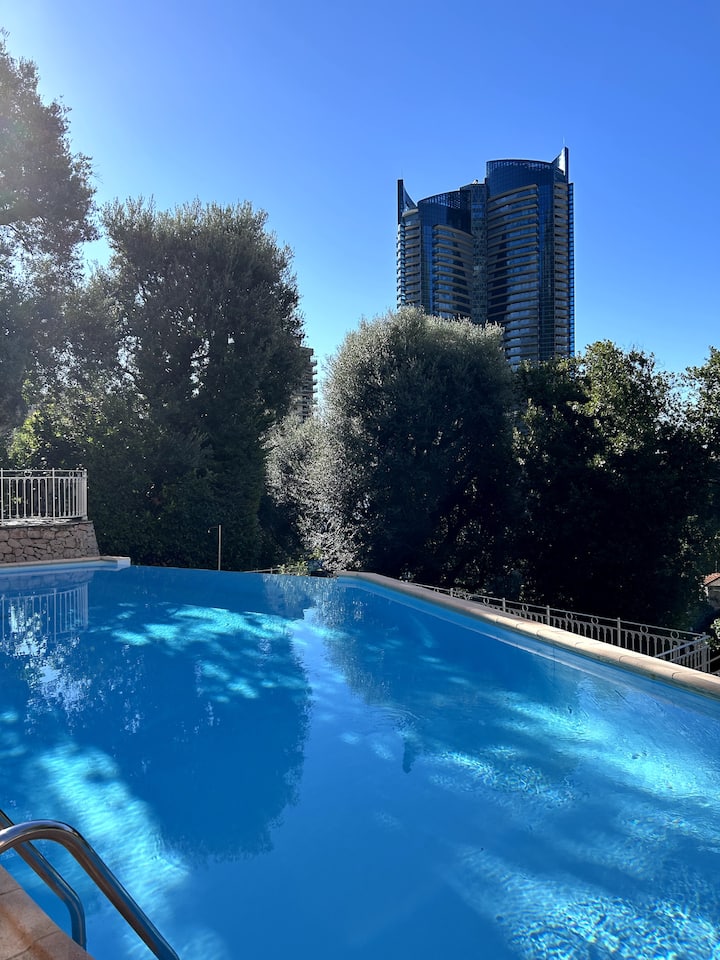 Studio De Luxe Portes De Monaco~ Vue Mer ~ Piscine - Monaco