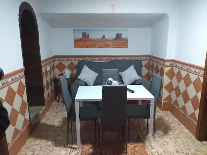 Casa Acogedora Para Una Familia - Setenil de las Bodegas