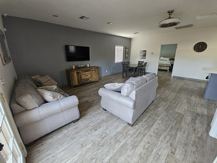 Qc Spacious And Cozy Guest House - Queen Creek, AZ