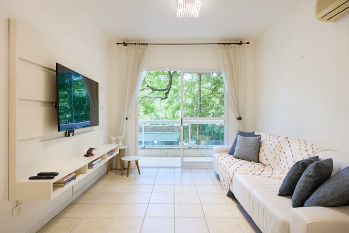 Apartamento Pé Na Areia - Ubatuba-sp - Ubatuba