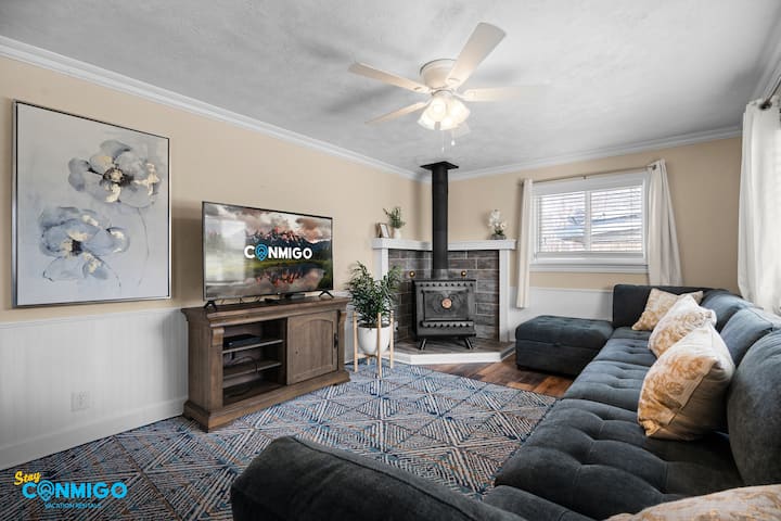 Family & Pet Friendly · Near Hockey Arena - Basalt, ID