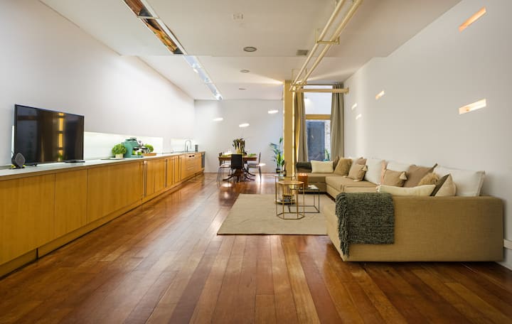 Soul City | Private Patio | Vintage | Downtown - San Blas