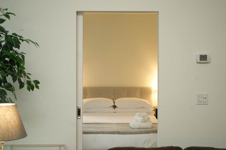 Secluded Oasis In Downtown To - Toronto