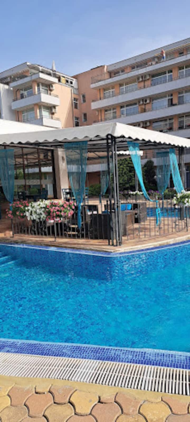 Grand Kamelia- Tysia - Bulgaria