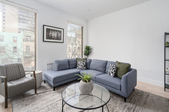 Spacious & Stylish 1br|parking - Montreal