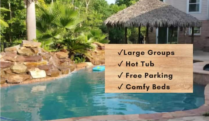 Huge Pool, Tiki Hut & Game Room! - Crosby, TX