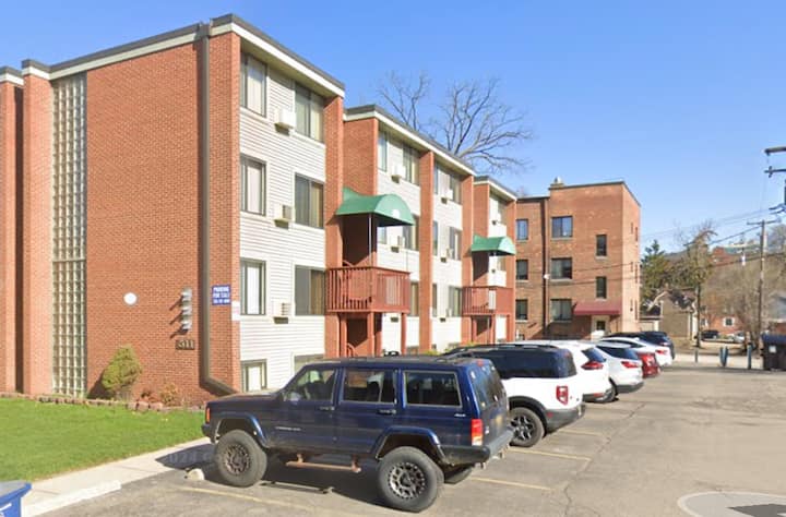 511 East Hoover Summer Sublet - Ann Arbor, MI