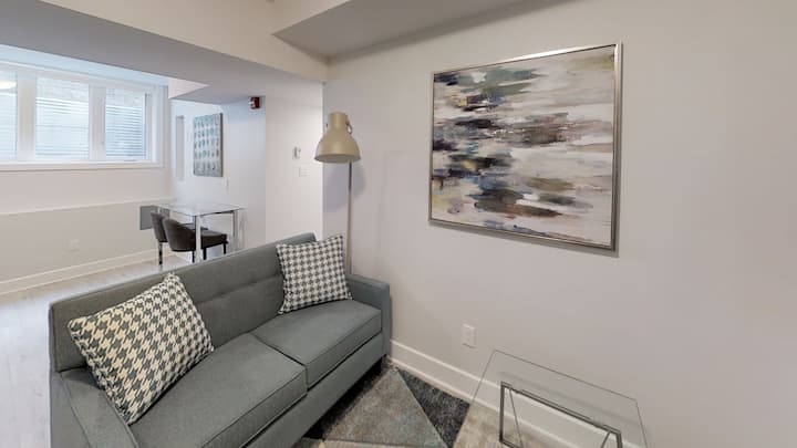 Bright 2-bed In Vanier W/laundry - Gatineau