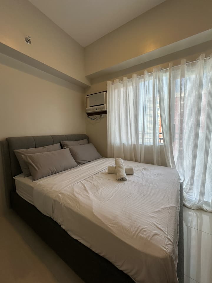 Cozy Unit W/ Pool And Gym Near Mactan Airport - Lapu-Lapu