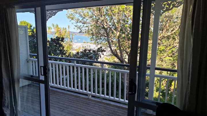 Tree Top Elevation Fresh Air Spa Bath - Paihia