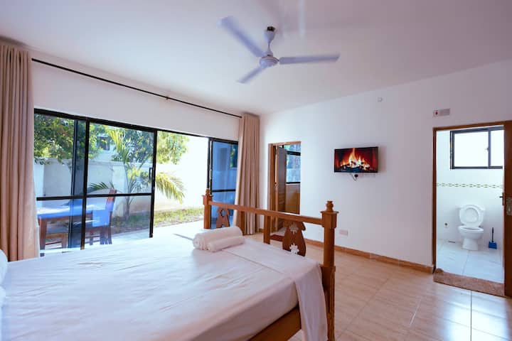 Dianiluxe Villa - Luxurydouble D - Diani Beach