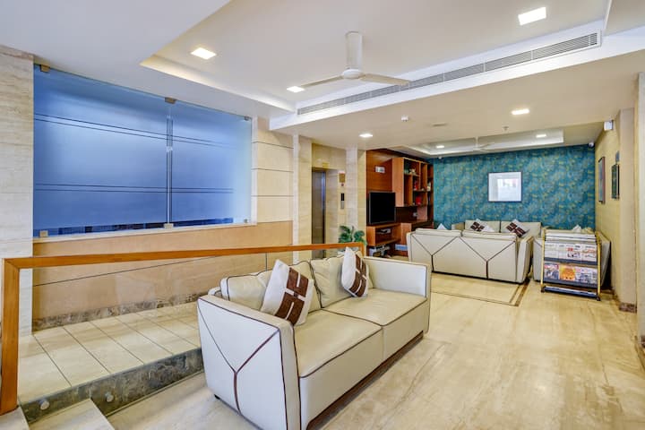 A Blend Of Class & Comfort - Attingal