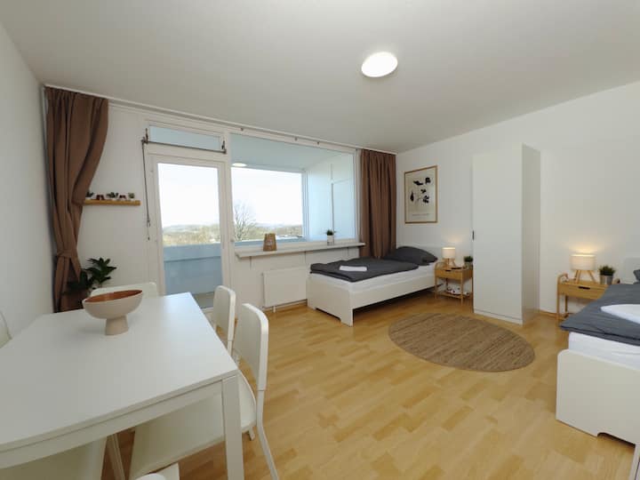 6 Bed Apartment For Work Crews - Bochum