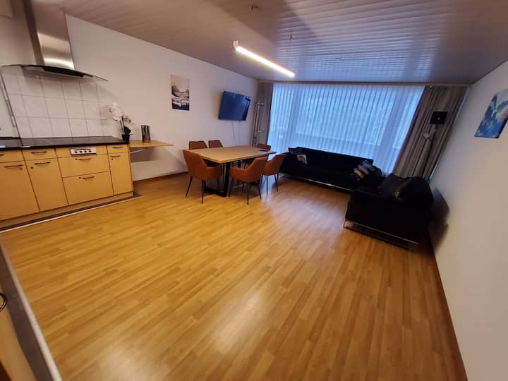 Gemütliche Drei Schlafzimmer - Grosses Wohnzimmer - Arosa