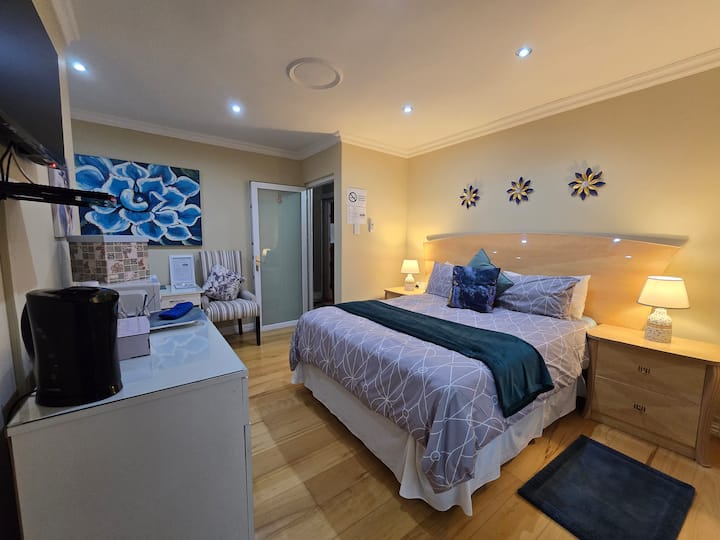 Sunrise Sernity Room 6 - Lydenburg