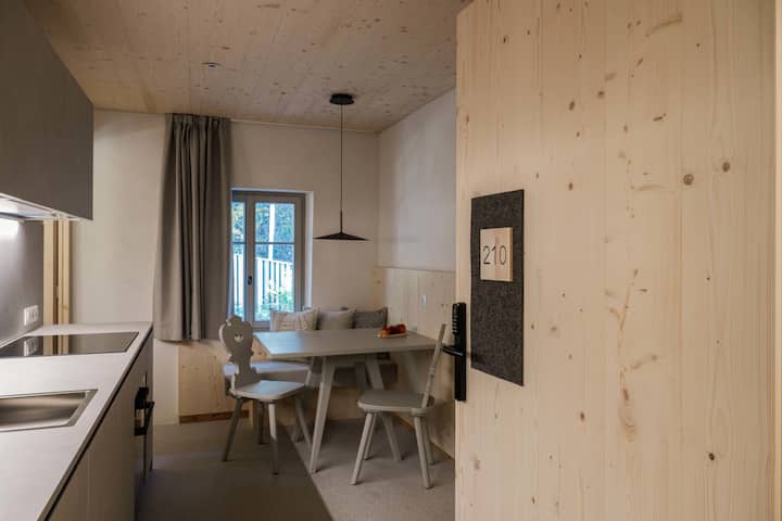 Spruce Gold 210 - Brixen