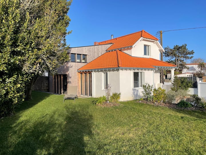 Villa Balnéaire Entièrement Rénovée, Mer à 500m - Préfailles