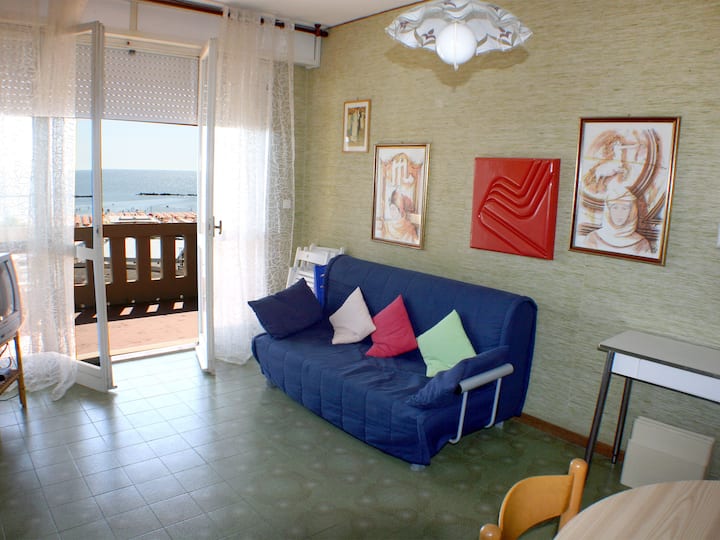 Appartamento Vista Mare A 30 Mt. Dalla Spiaggia - Comacchio