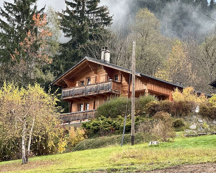 Chalet Lumineux De 200m2 - Les Diablerets