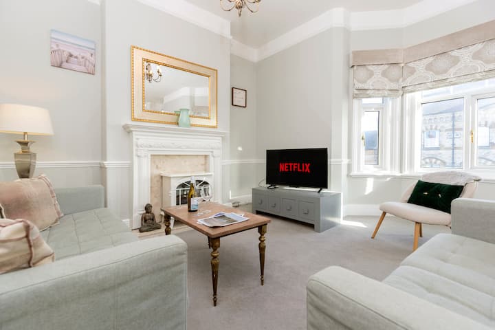 Spacious Apartment In Heart Of Saltburn-by-the-sea - Saltburn-by-the-Sea