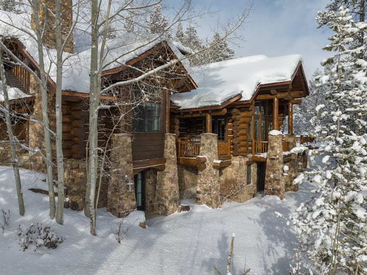 Granite Ridge Slopeside Chalet - Jackson, WY