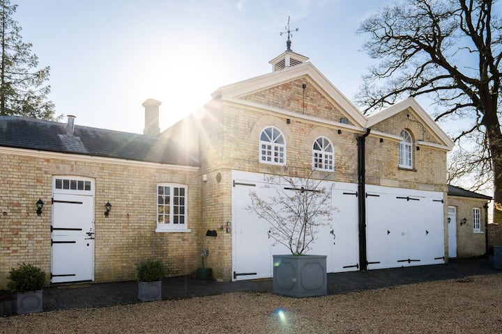 3 Luxury Self-contained Cottages - St Neots