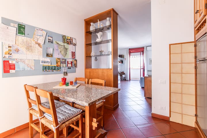 Comfy House With Free Parking - Viareggio