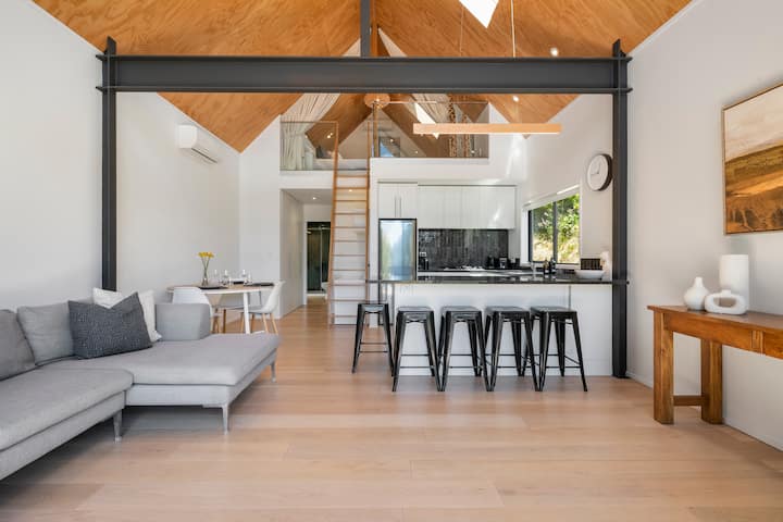 The Cabin - Holiday Home - Wellington