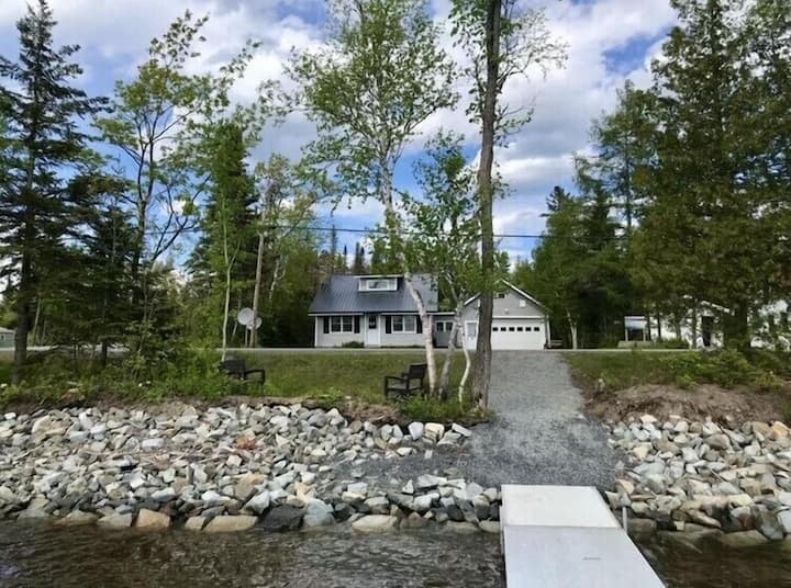 Lazy Moose Lake House - Acadia, ME
