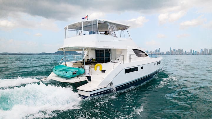 Catamaran - Comfort & Adventure! - Panama City