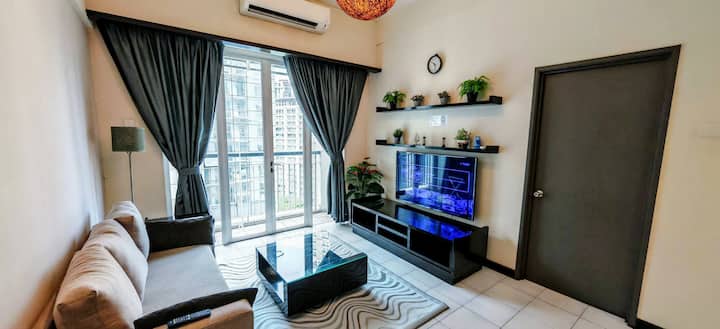 Strategic Location In Kuala Lumpur 1br Aprt 805 - Kuala Lumpur
